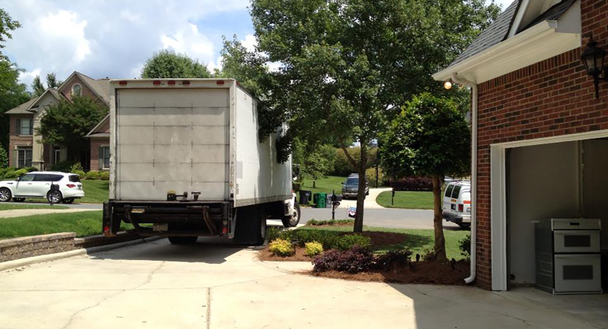 3 signs of a bad moving company - Lennar Resource Center