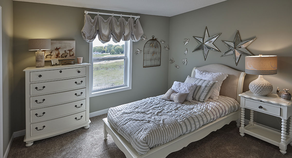 Home design: What type of gallery wall suits your space? - Lennar ...