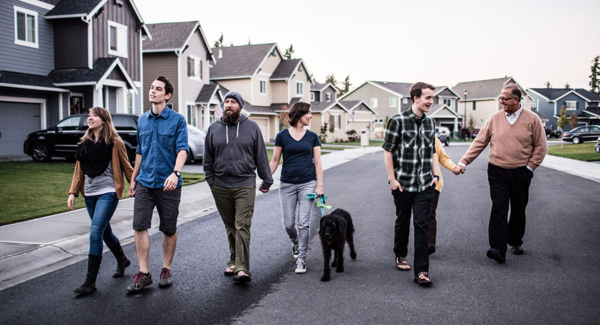 How to meet your new neighbors - Lennar Resource Center