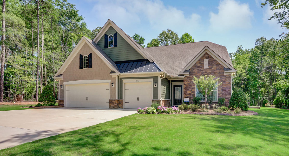 7 low-maintenance landscaping tips - Lennar Resource Center